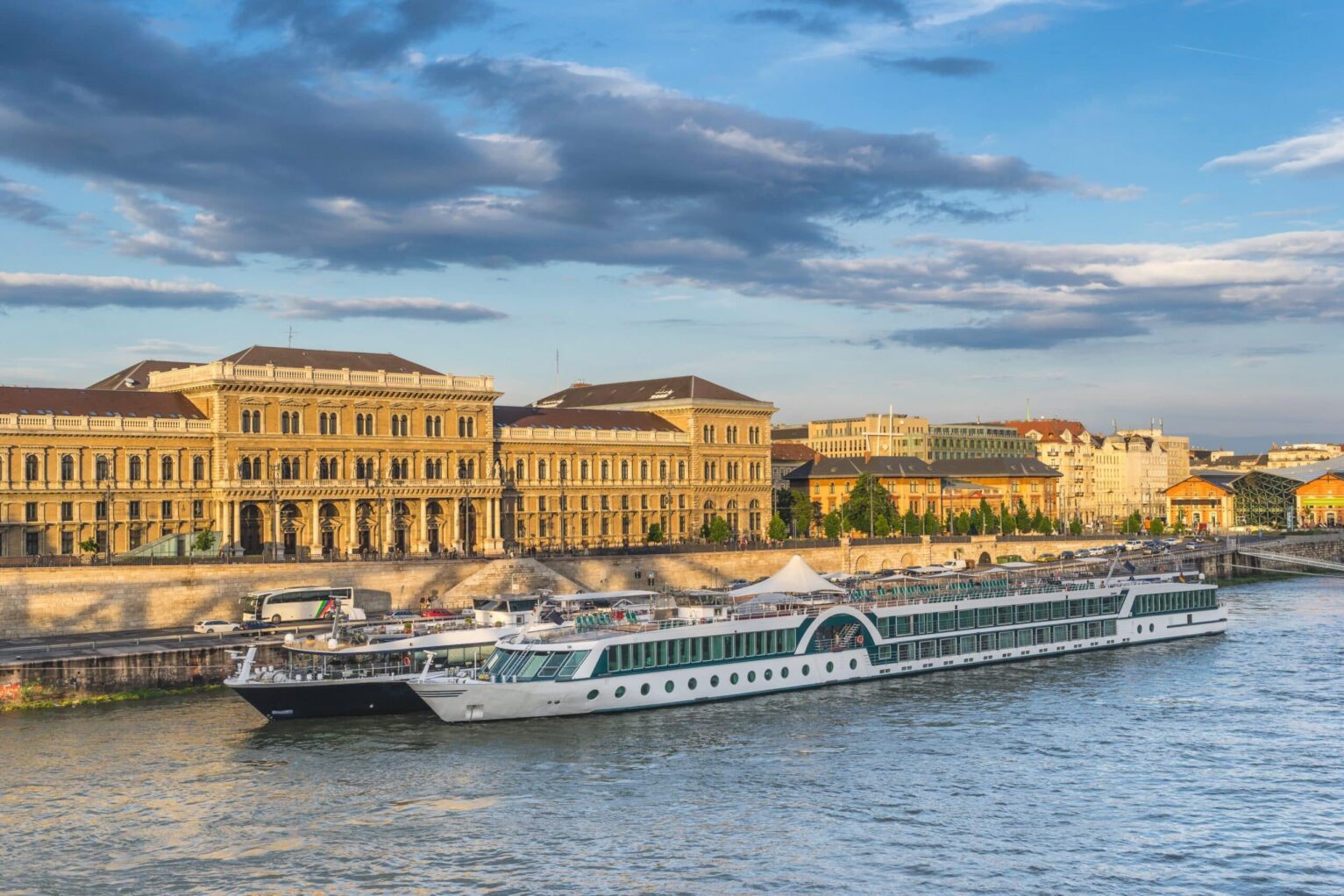 Are There Too Many River Ships For Europe's Rivers? - Cruise Passenger