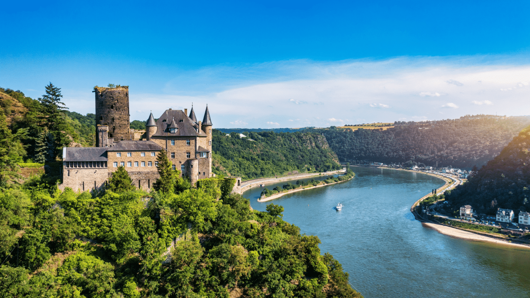 Incredible Castle Hopping On The Rhine River - Cruise Passenger