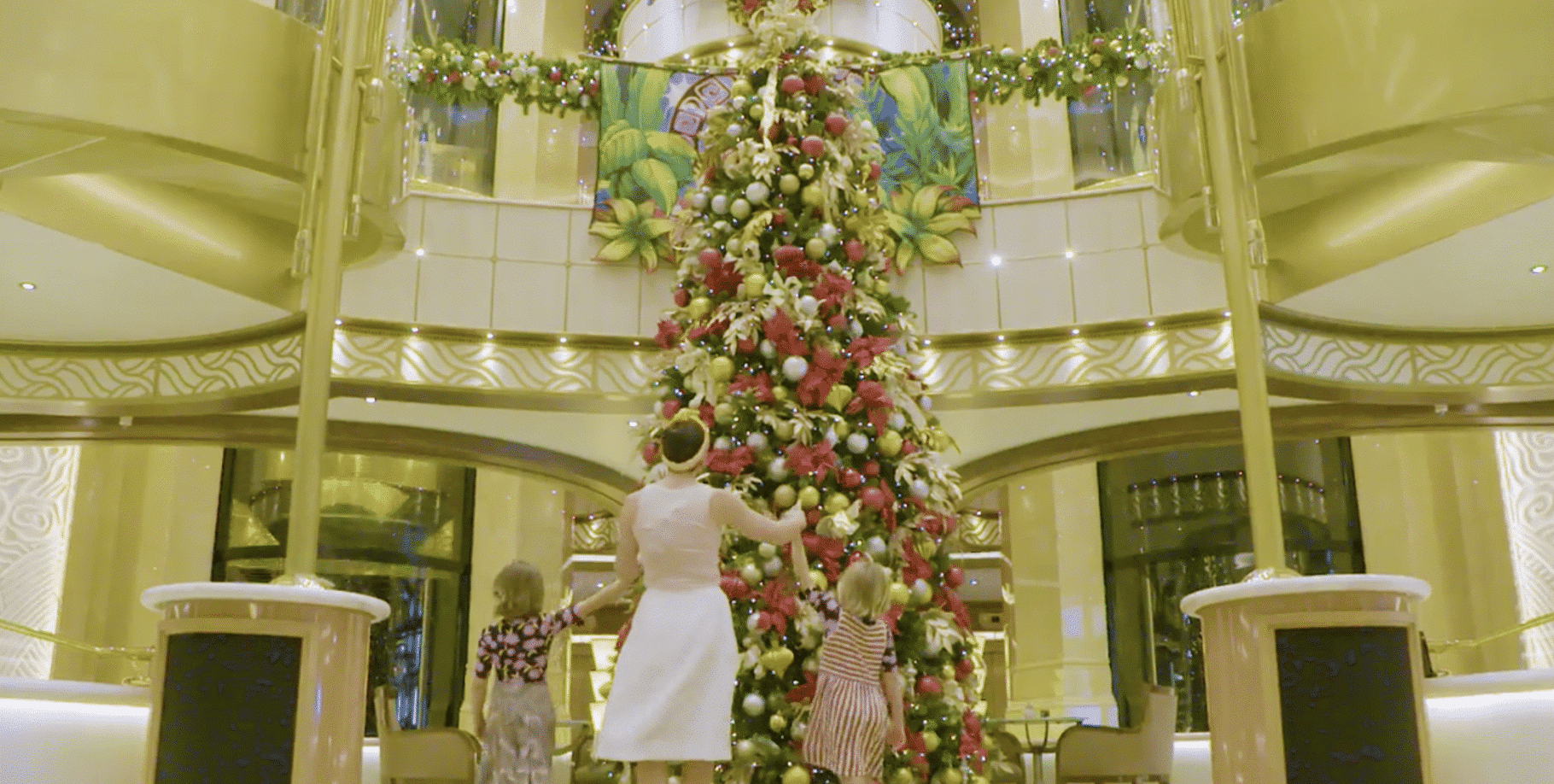 Five Steps To Book The Jolliest Christmas Cruises Of 2020 - Cruise ...