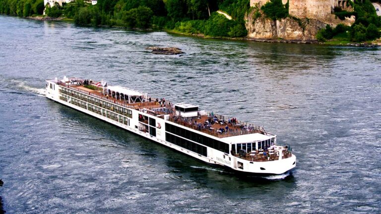 Viking River Cruises - Destinations 2025/26, Ship Details