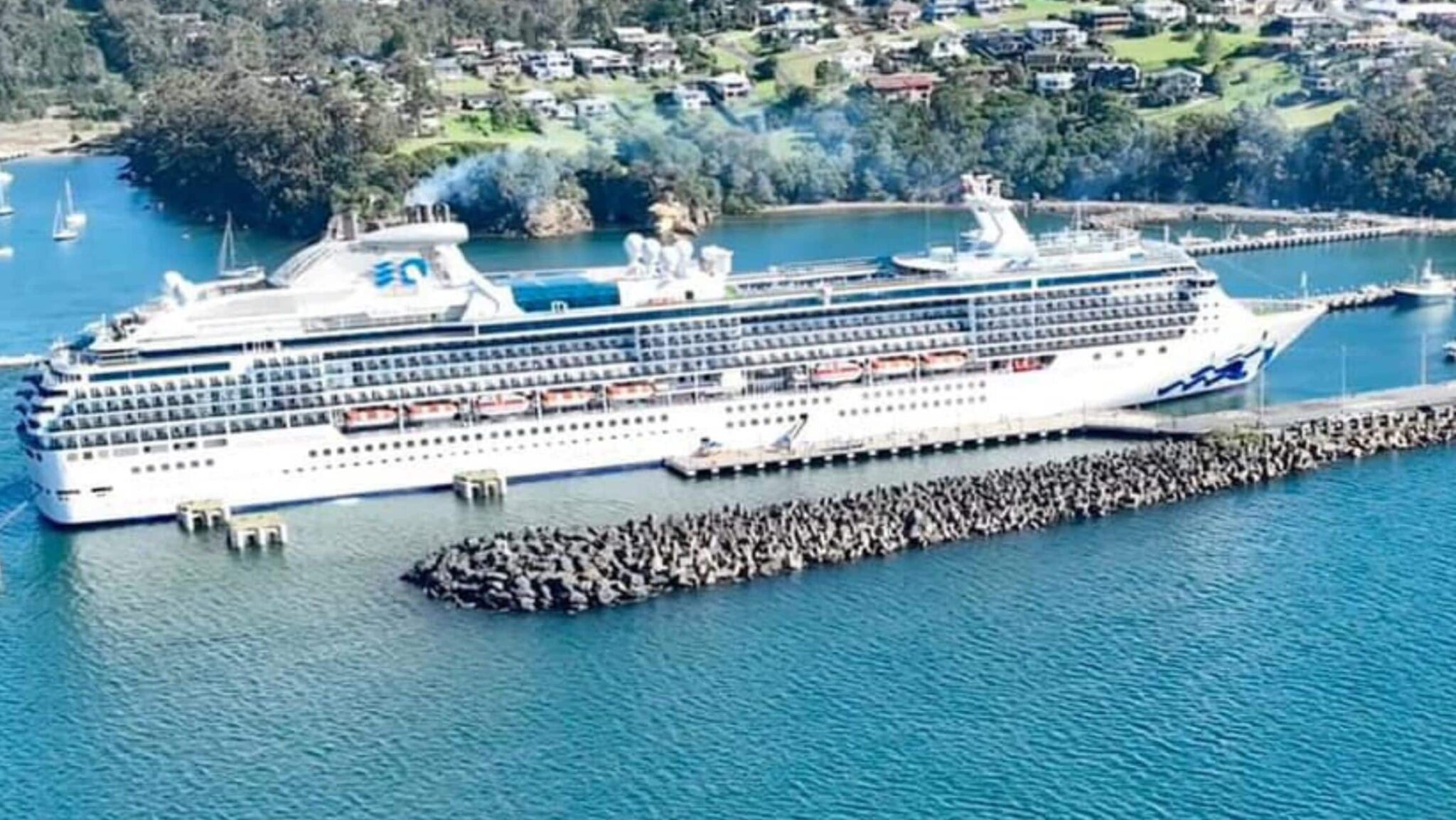 Ovation Of The Seas To Dock In Eden - Cruise Passenger