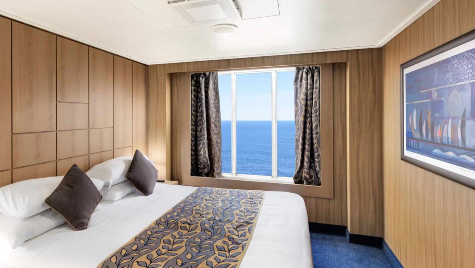 Diamond Princess Cruises 2025-27 Schedule, Cabins & Destinations